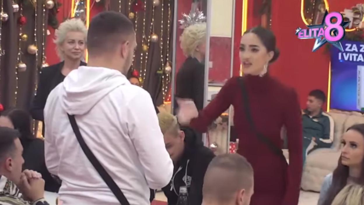 Gastoz isponižavao Anđelu pred svima, Đuričićeva urla iz petnih žila: "Ovo je tvoja sramota ...