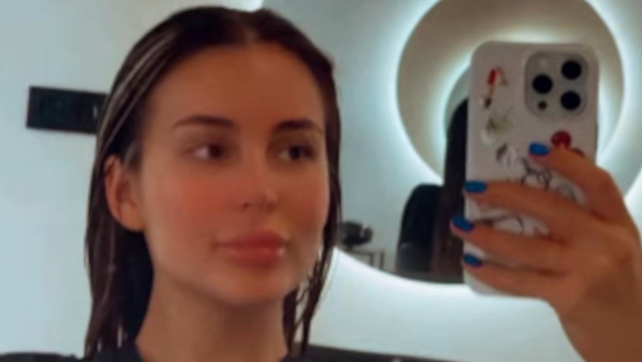 Kakva transformacija: Anastasija Ražnatović promenila boju kose - Cecina ćerka iznenadila novom ...