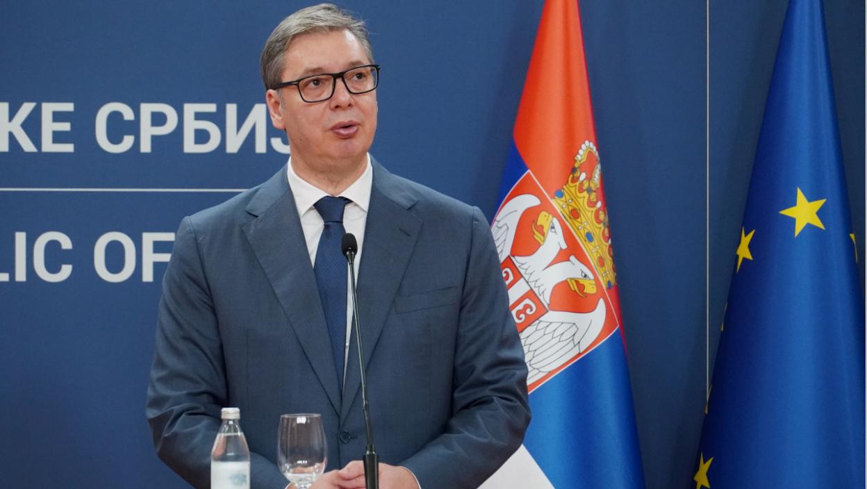 OGLASIO SE PREDSEDNIK SRBIJE NAKON OKUPLJANJA GRAĐANA PROTIV BLOKADA! Vučić podelio ...