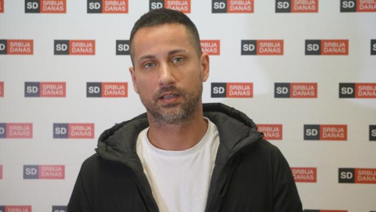 "NAJTUŽNIJA SLIKA U MOM ŽIVOTU" Voditelj Zadruge slomljen TRAGIČNOG ...