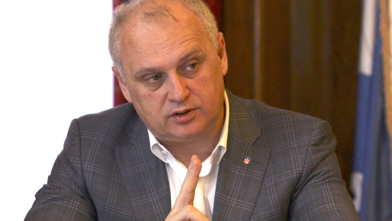 Vesić: Opozicija traži od EU da se meša u unutrašnju politiku Srbije ...