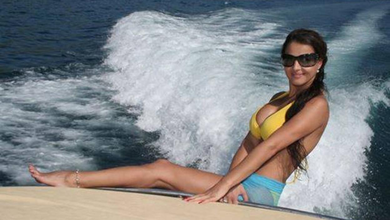 Tina Ivanović povećava grudi na šesticu! - Srbija danas