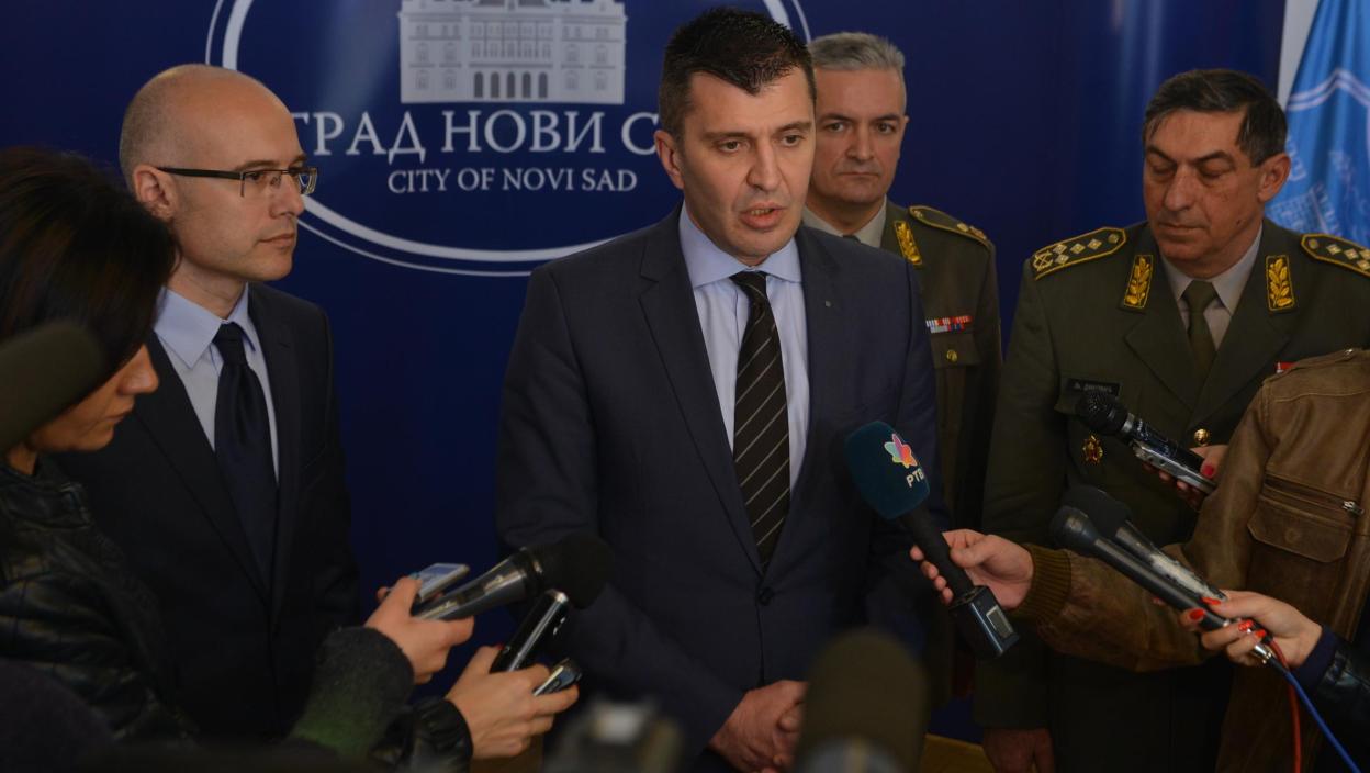 ЂОРЂЕВИЋ И ДИКОВИЋ У НОВОМ САДУ: Савремена војна база ниче изван града ...