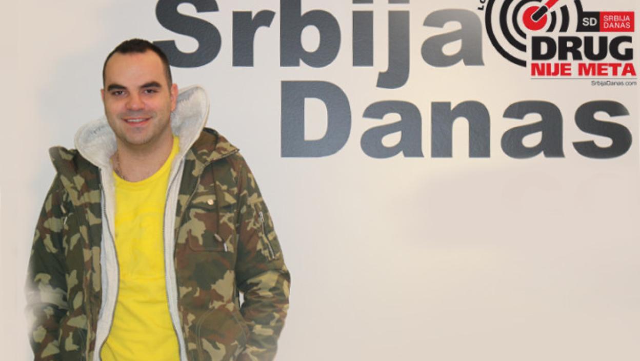 VLADA MATOVIĆ UPOZORAVA: Čuvajte se Fejsbuka, ne morate uvek biti ...