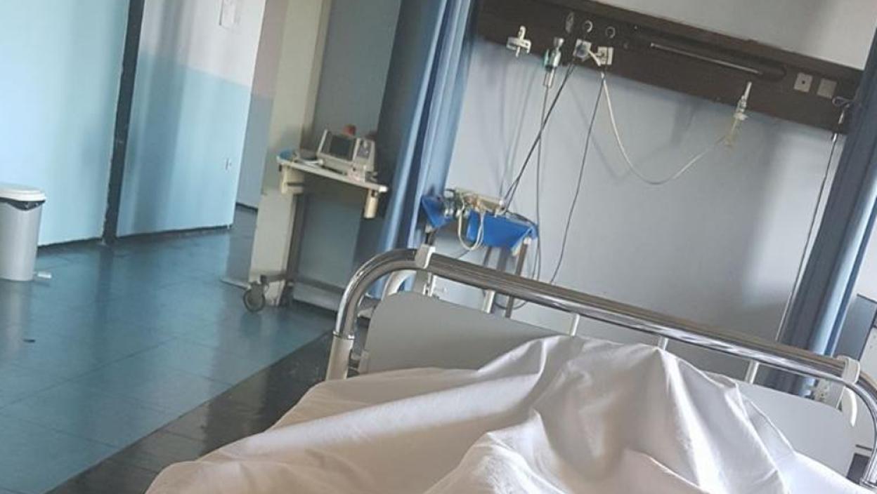 SLEPO CREVO PUKLO: Mladi srpski pevač operisan u Valjevu - Srbija danas