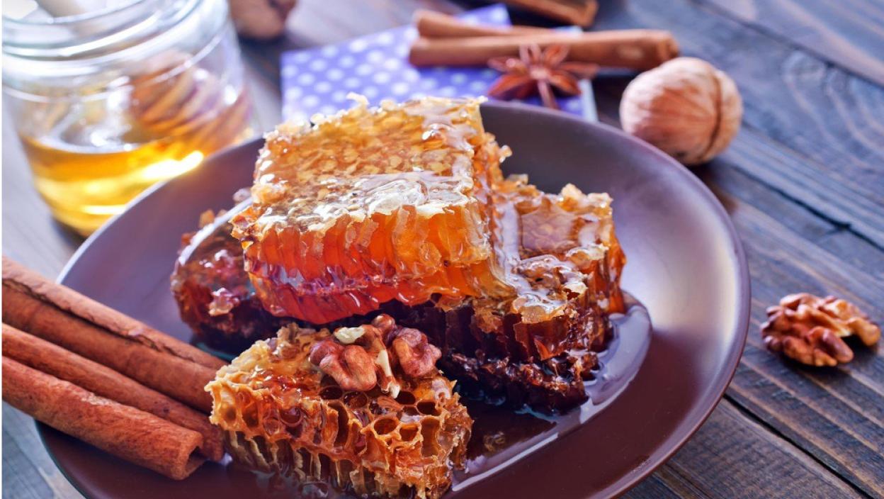 Главобоља, крвна слика, несаница: Мед као УЛТИМАТИВНО РЕШЕЊЕ многих ...