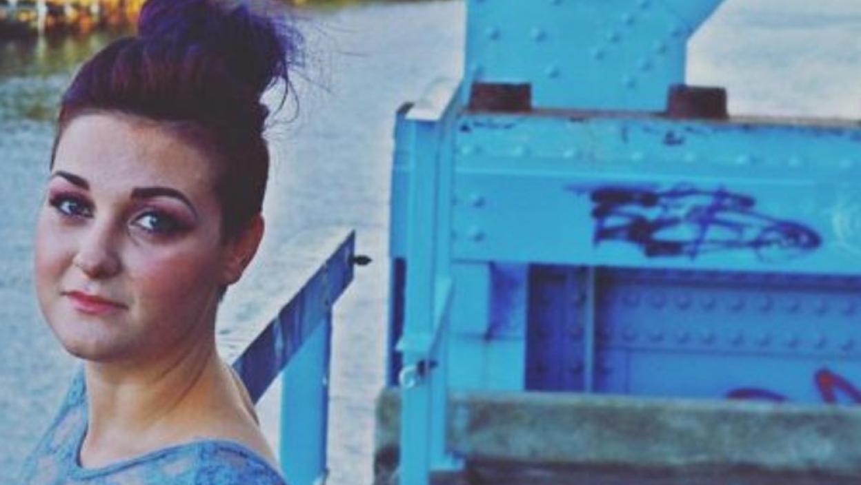 Ana (30) je Instagram influenserka koju su svi pratili, a sada je ...