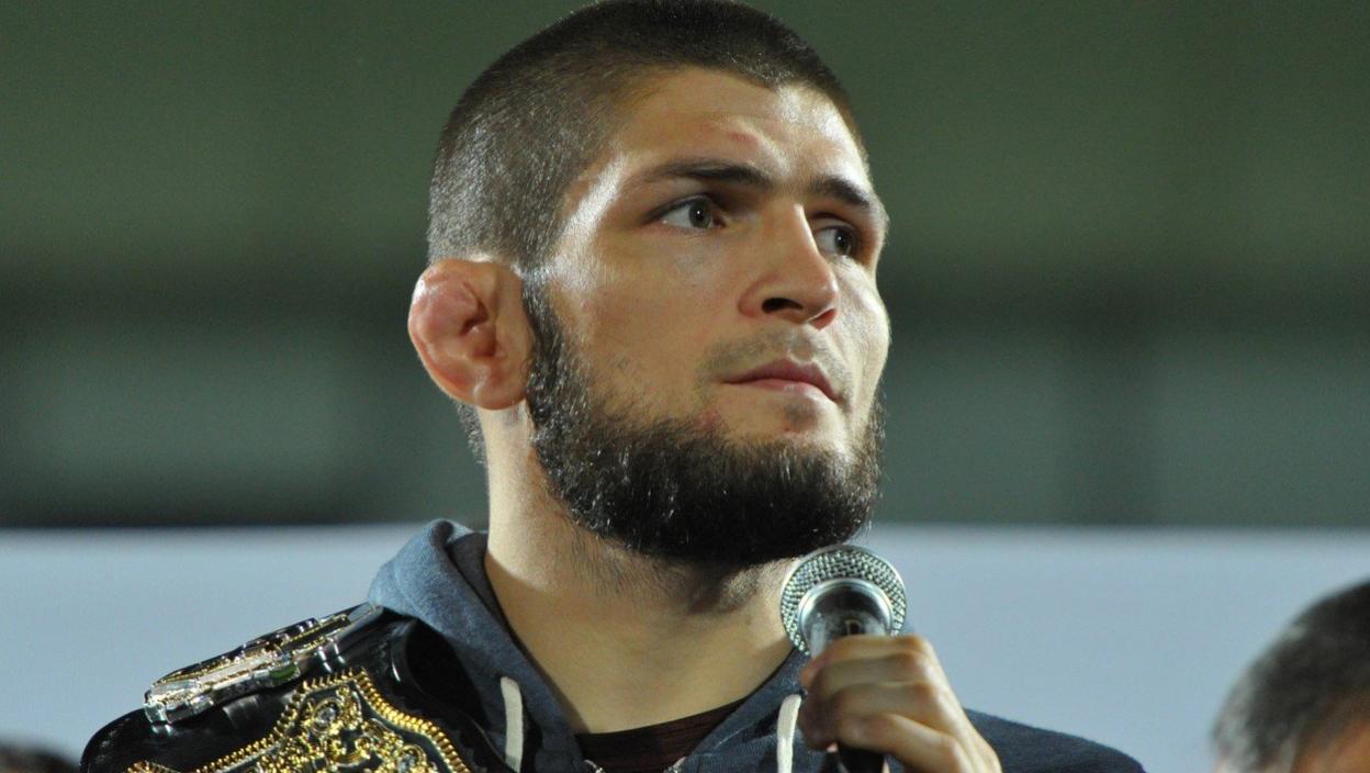 GDE TO IDE HABIB SA PUŠKOM? Slavni MMA borac postavio sliku koja je ...