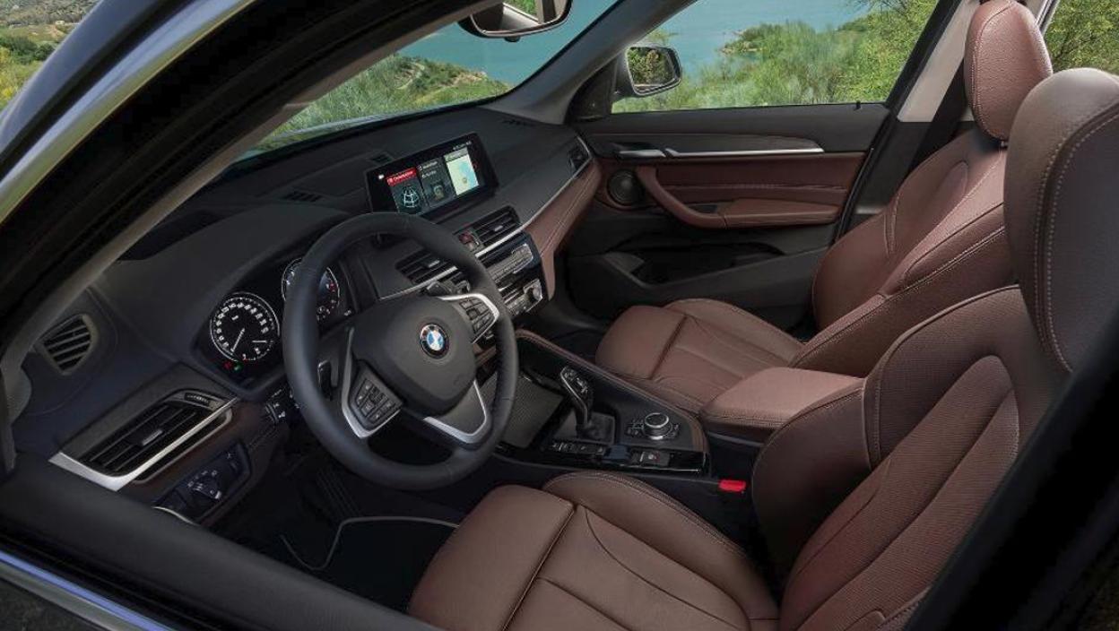 OSVEŽEN I IZGLEDA KAO POTPUNO NOVI MODEL: "Stari" BMW X1 dobio novi izgled