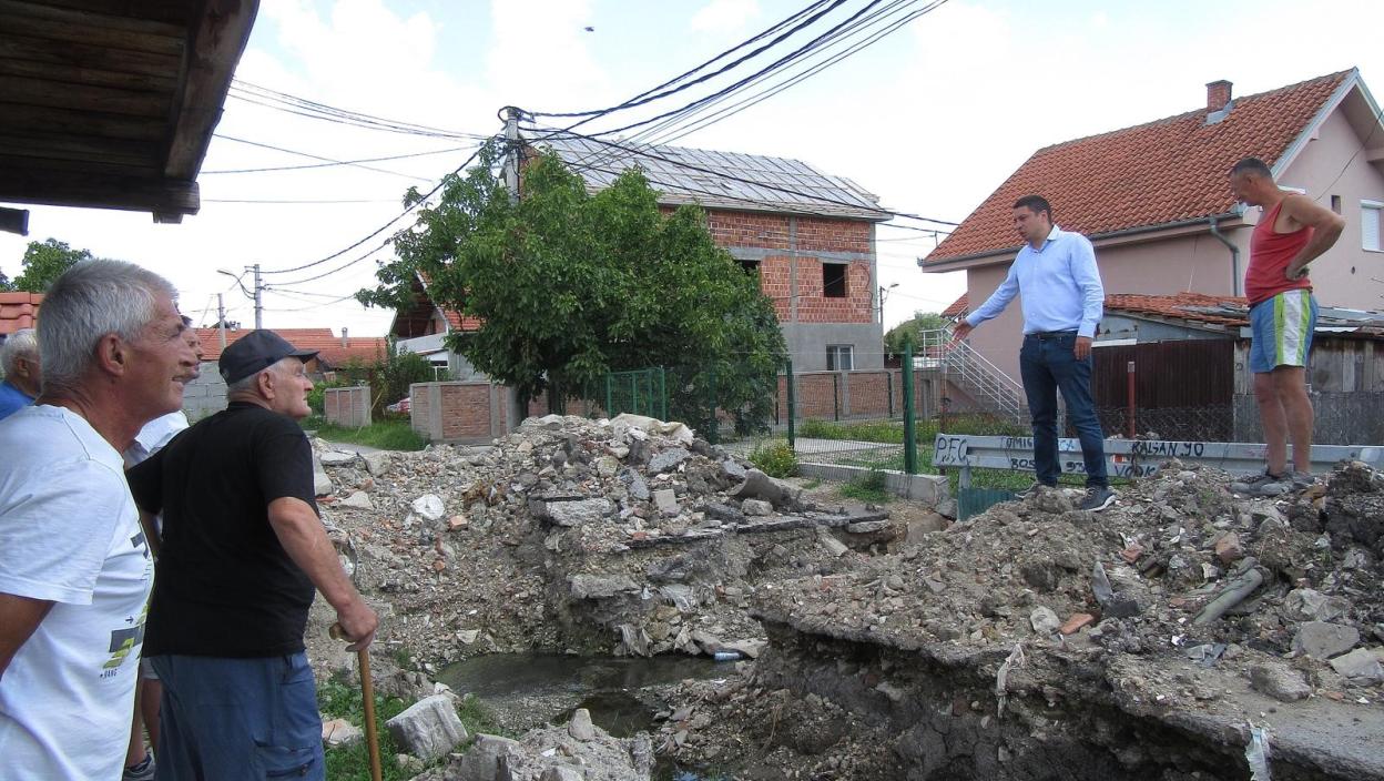 POČELA ISPLATA POMOĆI DOMAĆINSTVIMA NA LEVOJ OBALI DUNAVA! - Srbija danas