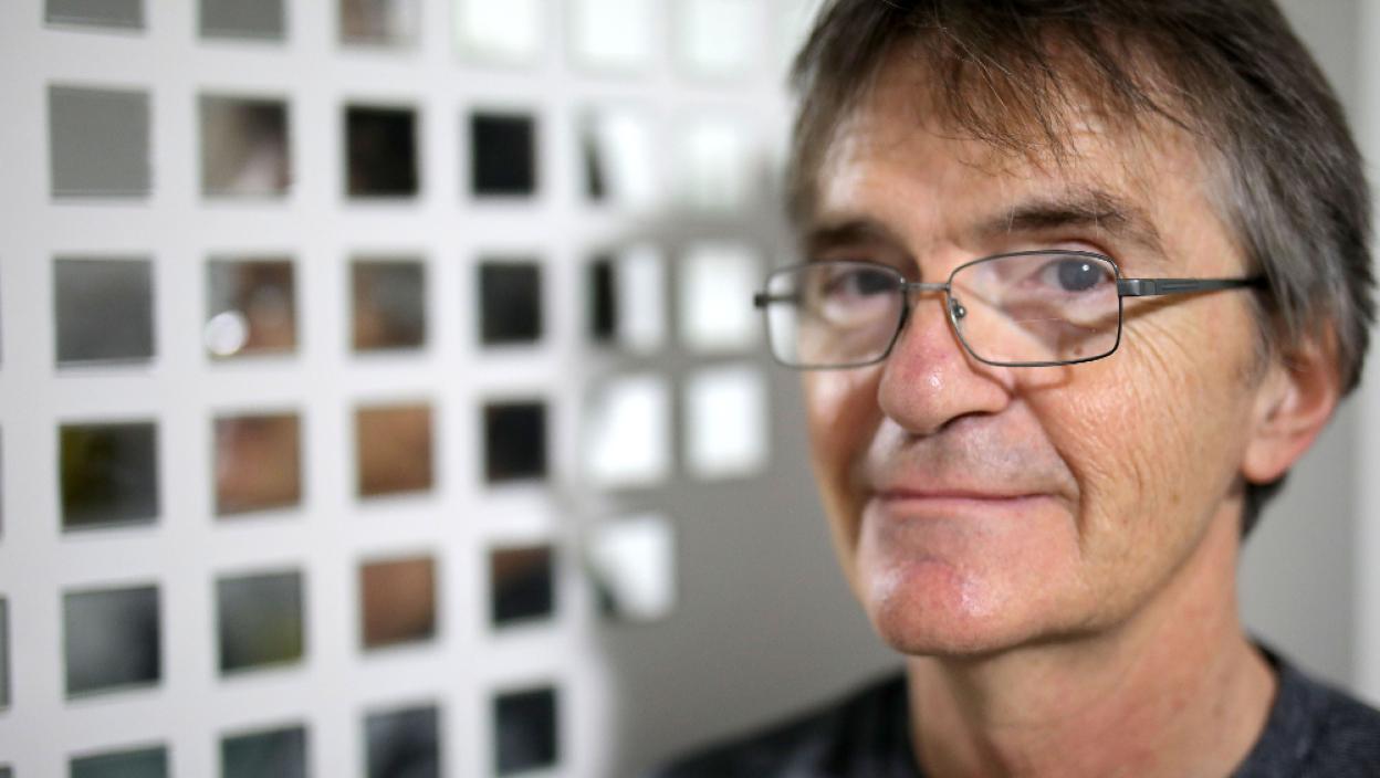 Otisak duše na papiru: Pesnik Goran Tadić utkao je izistinsku ljubav u ...