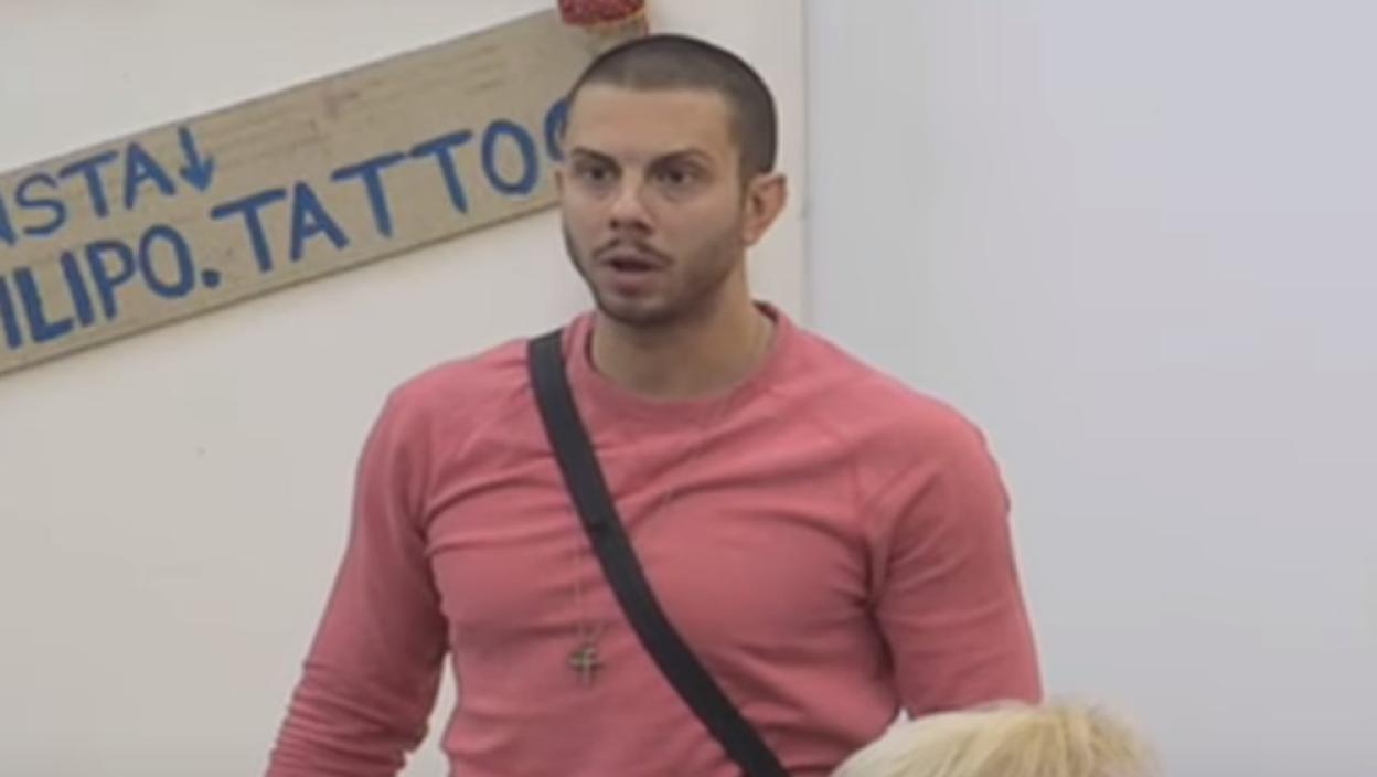 Đukić ponovo ŠOKIRAO: "Ja sa devojkom u AKCIJI, kad u sobu uđe njen ...