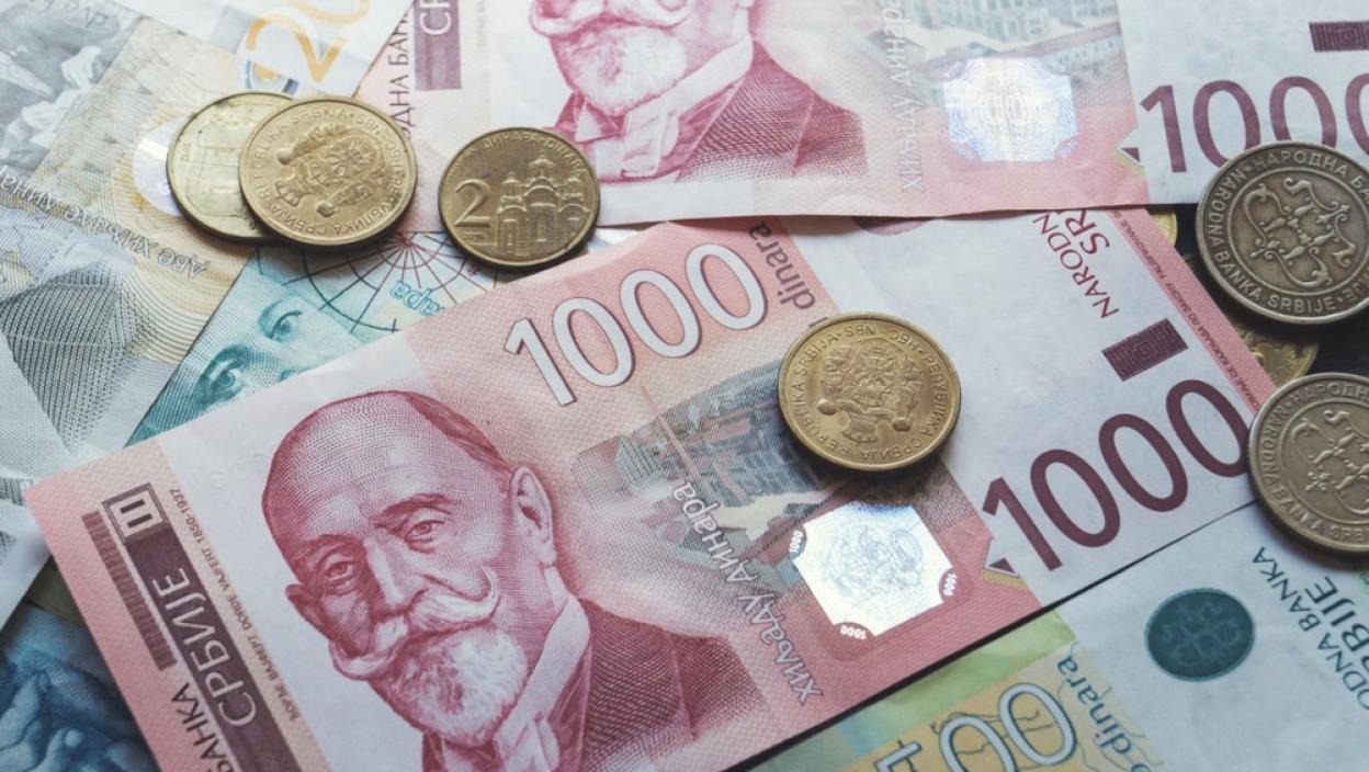 EVO KO ZARAĐUJE NAJVIŠE U SRBIJI Dok je negde prosek plate manji od ...