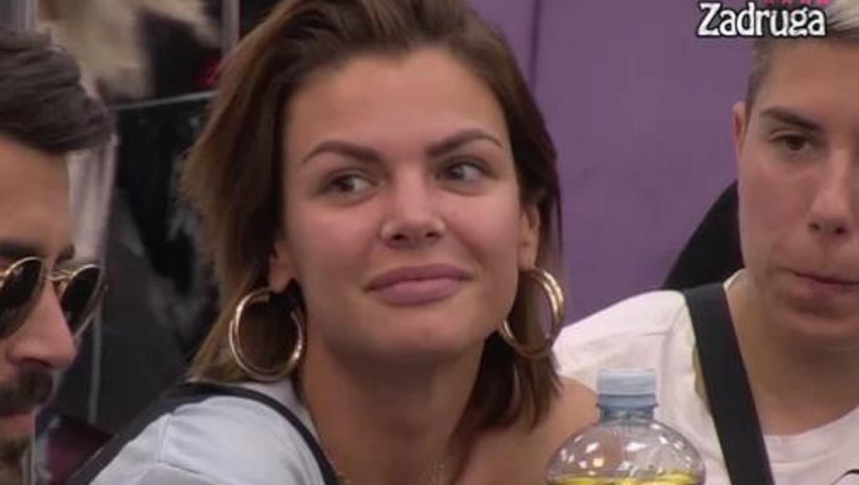 (FOTO) NE LIČI NA SEBE! Pre ULASKA u Zadrugu 4, Rialda Karahasanović je ...
