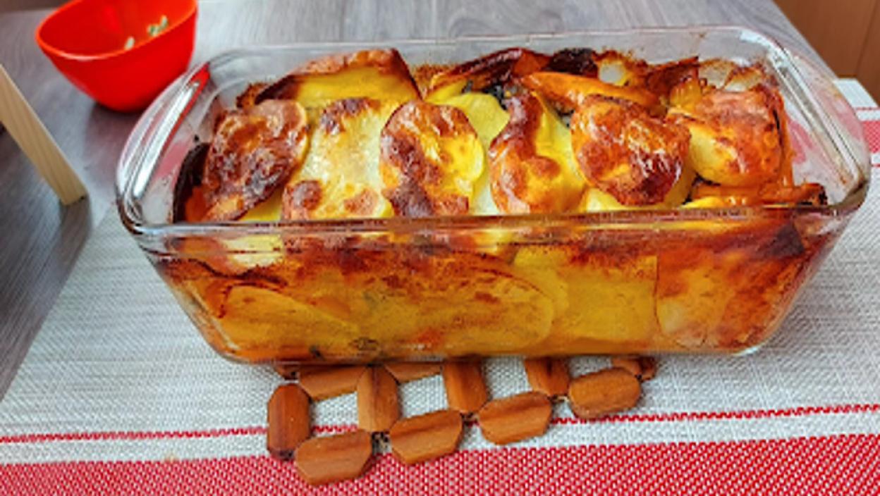 Posna musaka sa nadevom od povrća - em ukusno, em zdravo! (VIDEO RECEPT)