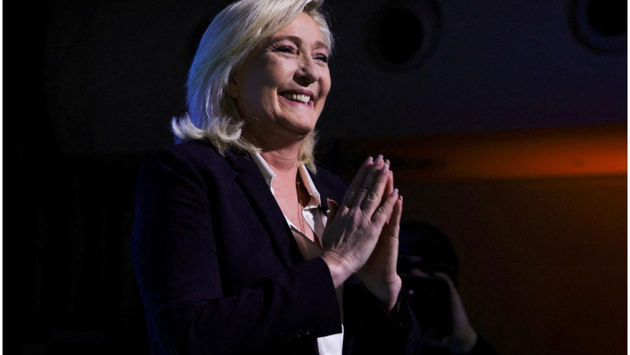Oglasila se Marin Le Pen nakon obraćanja predsednika Francuske i OVO MU ...