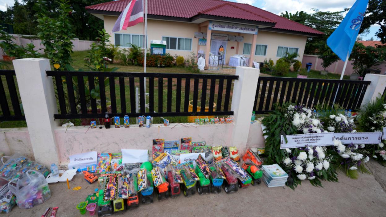 "UBIO JE SVE NJENE PRIJATELJE, STALNO PITA ZA NAJBOLJU DRUGARICU" Mala ...