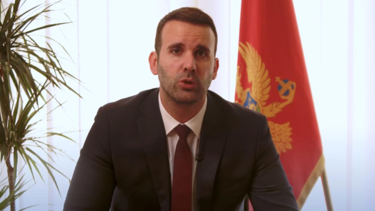 SPAJIĆ ĆUTI O PREBIVALIŠTU U SRBIJI I PASOŠU: Nastavio da blati koalicione partnere bez dokaza ...