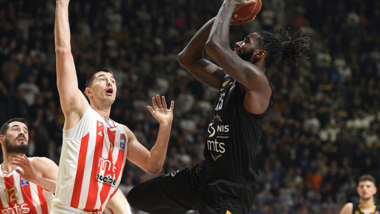 LESOR I MITROVIĆ DOGODINE U ISTOM KLUBU? Centri Partizana i Zvezde na ...