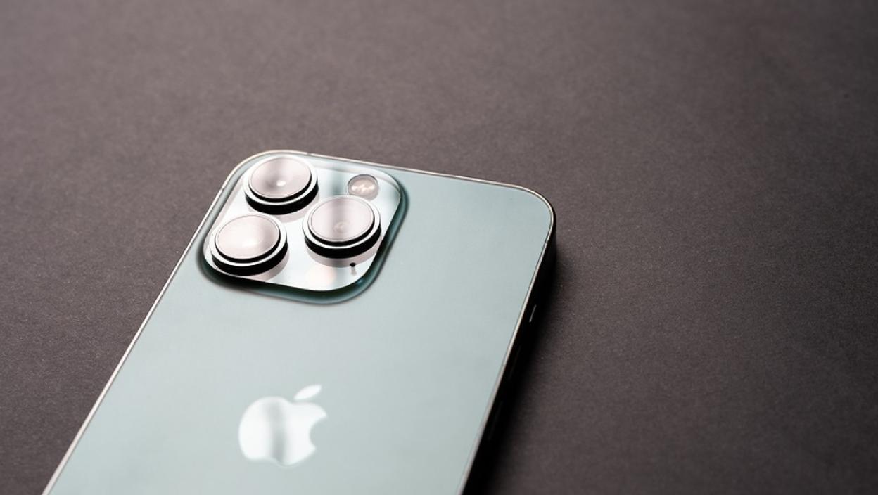 Evo kako da brzo i efikasno saznate iz koje države je vaš Ajfon