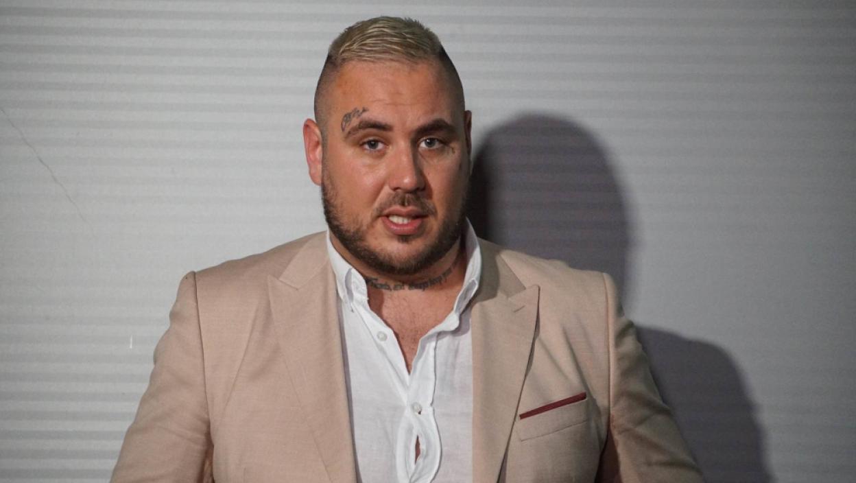 Filip Car OTKRIO IME BEBE: Roditelji su najponosniji, a fotografija iz ...