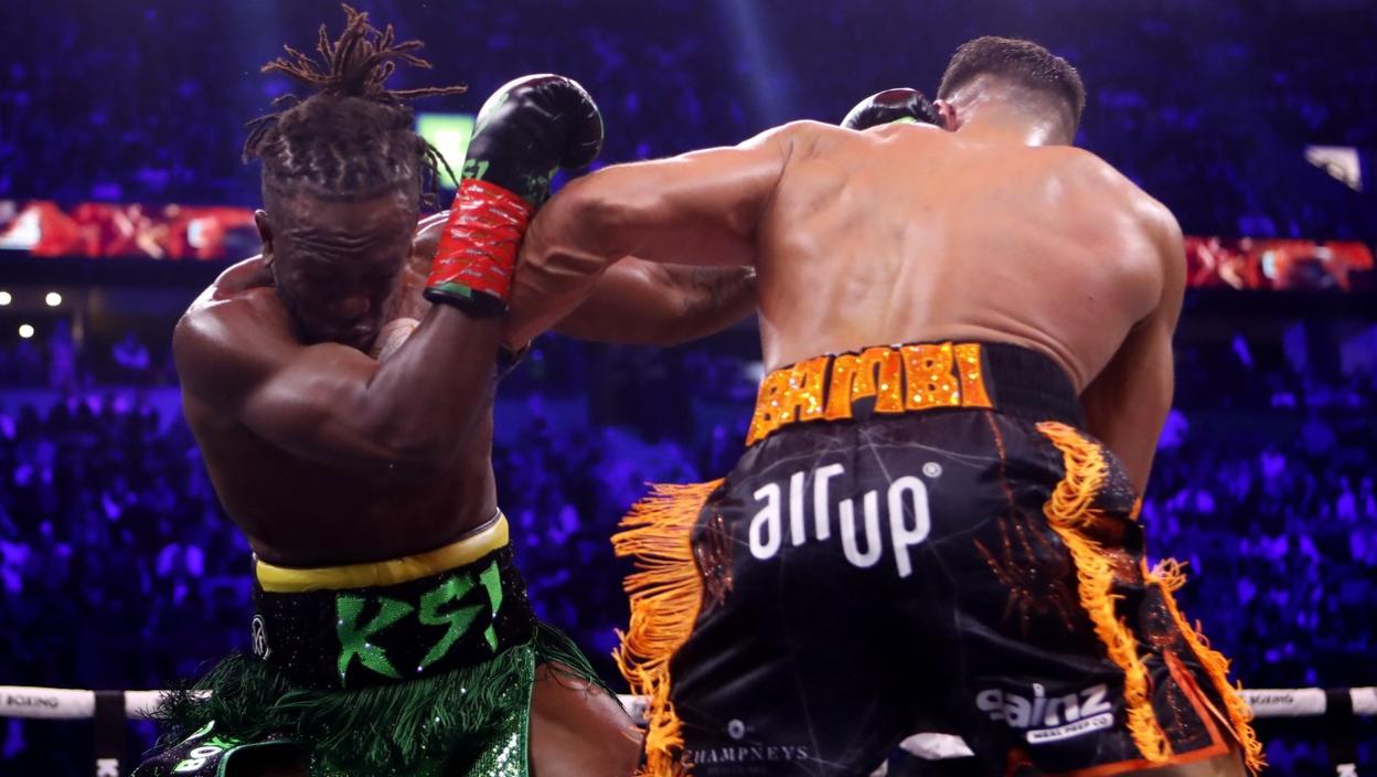 JUTJUBER BESNEO ZBOG SUDIJSKE ODLUKE: Rival ga udario u potiljak ...