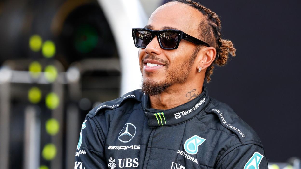 TRANSFER BOMBA U FORMULI 1: Luis Hamilton prelazi u Ferari! (FOTO)