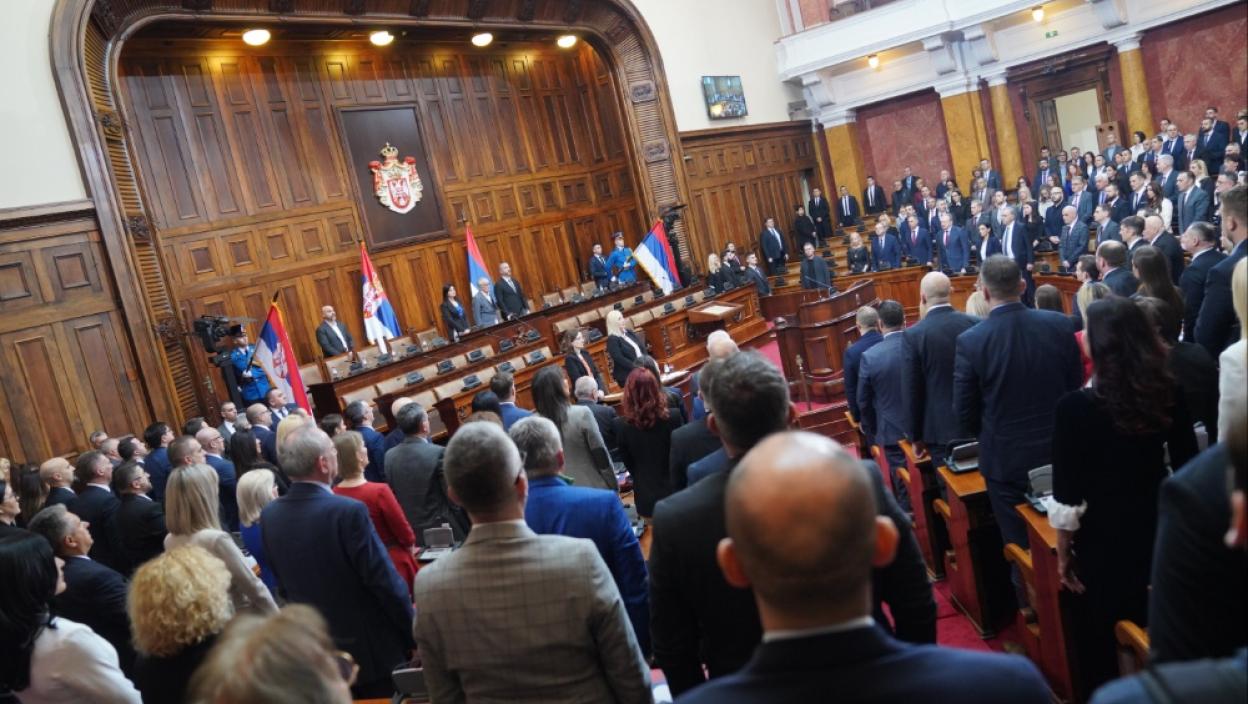 Konstituisana Skupština Srbije: Burna prva sednica novog saziva parlamenta (VIDEO) - Srbija danas