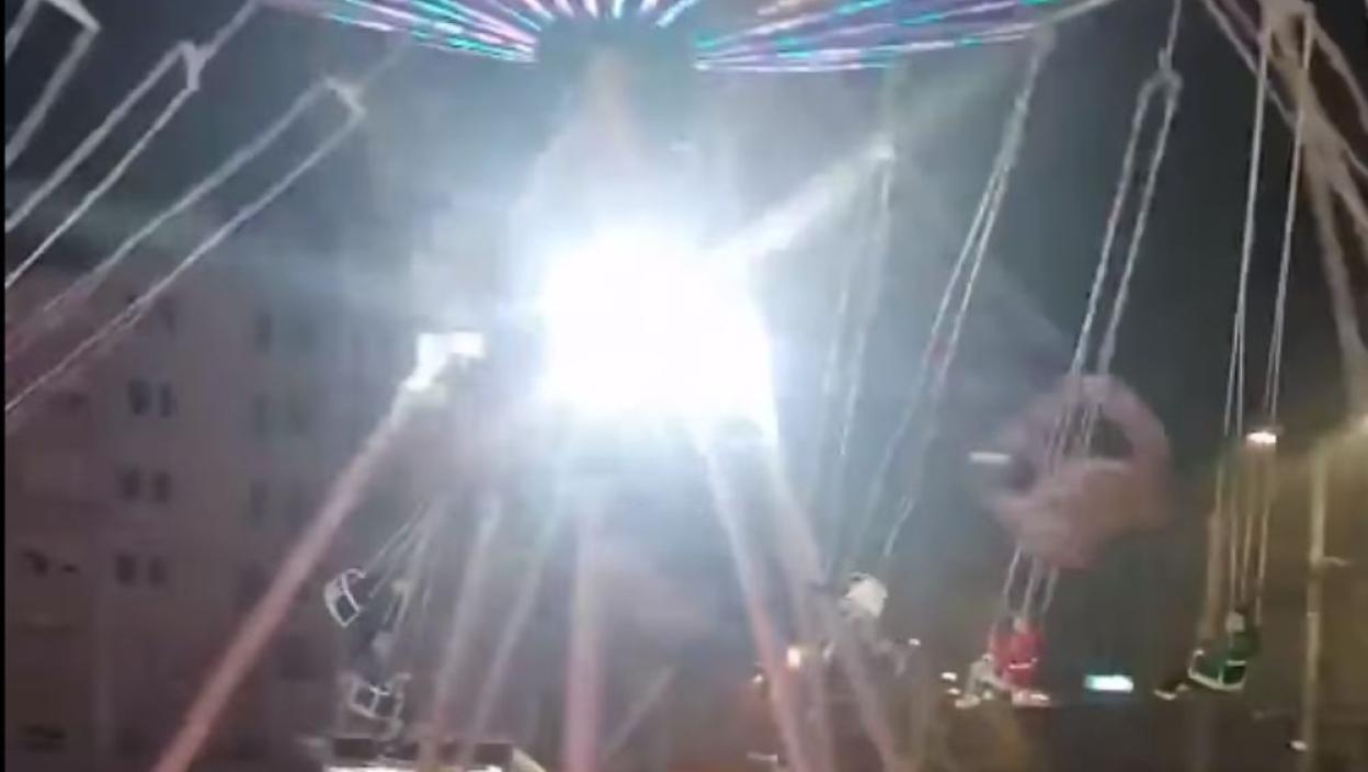 DRAMA U LAZAREVCU: Ringišpil pun dece počeo da se RUŠI, jezivi prizori ...